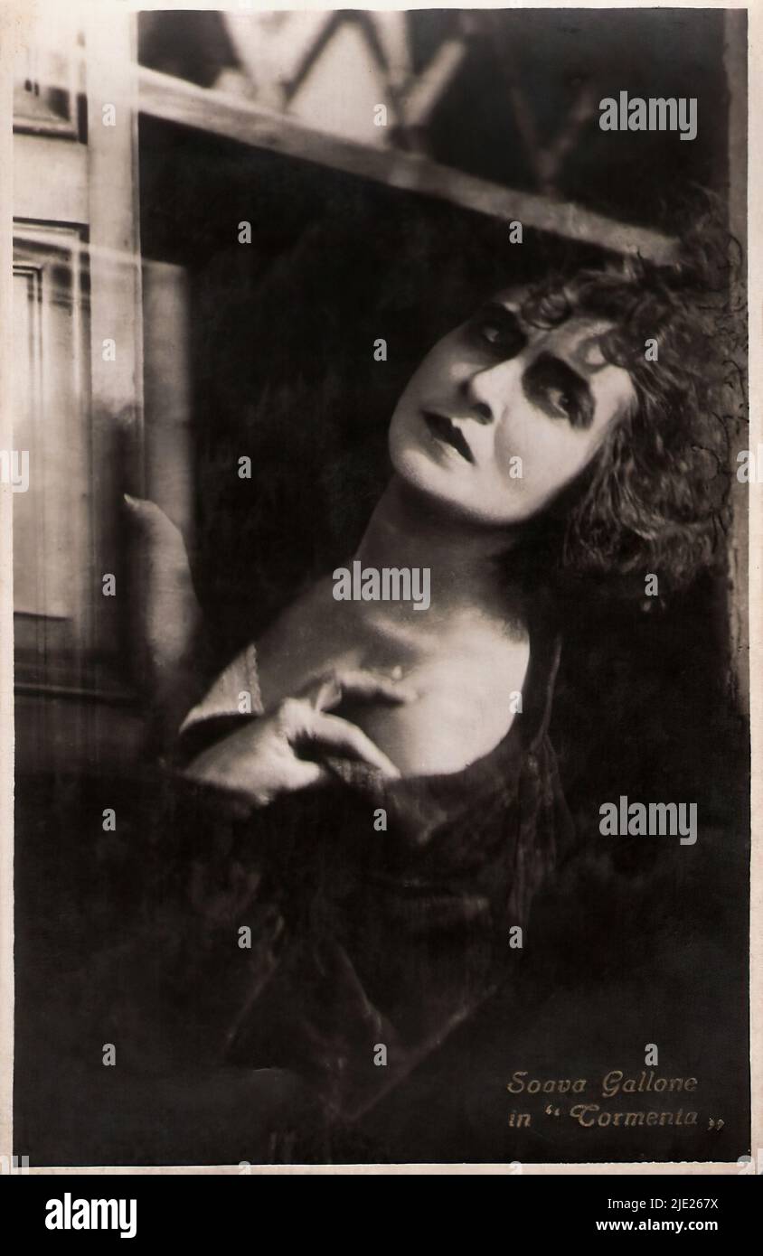 Portrait of Soava Gallone in La Tormenta (1922) - Italian silent cinema ...