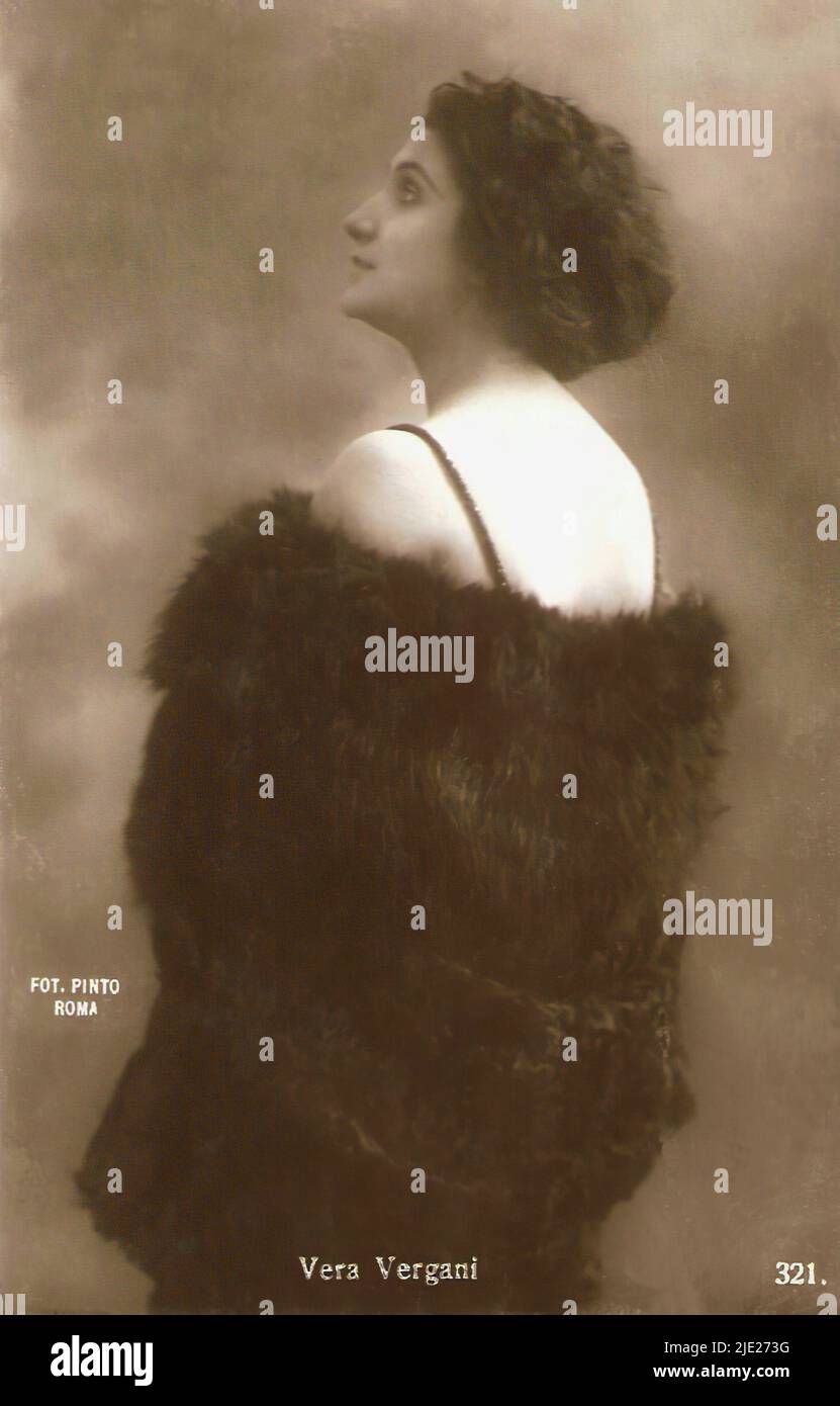 Italian actress vera vergani hi-res stock photography and images - Alamy