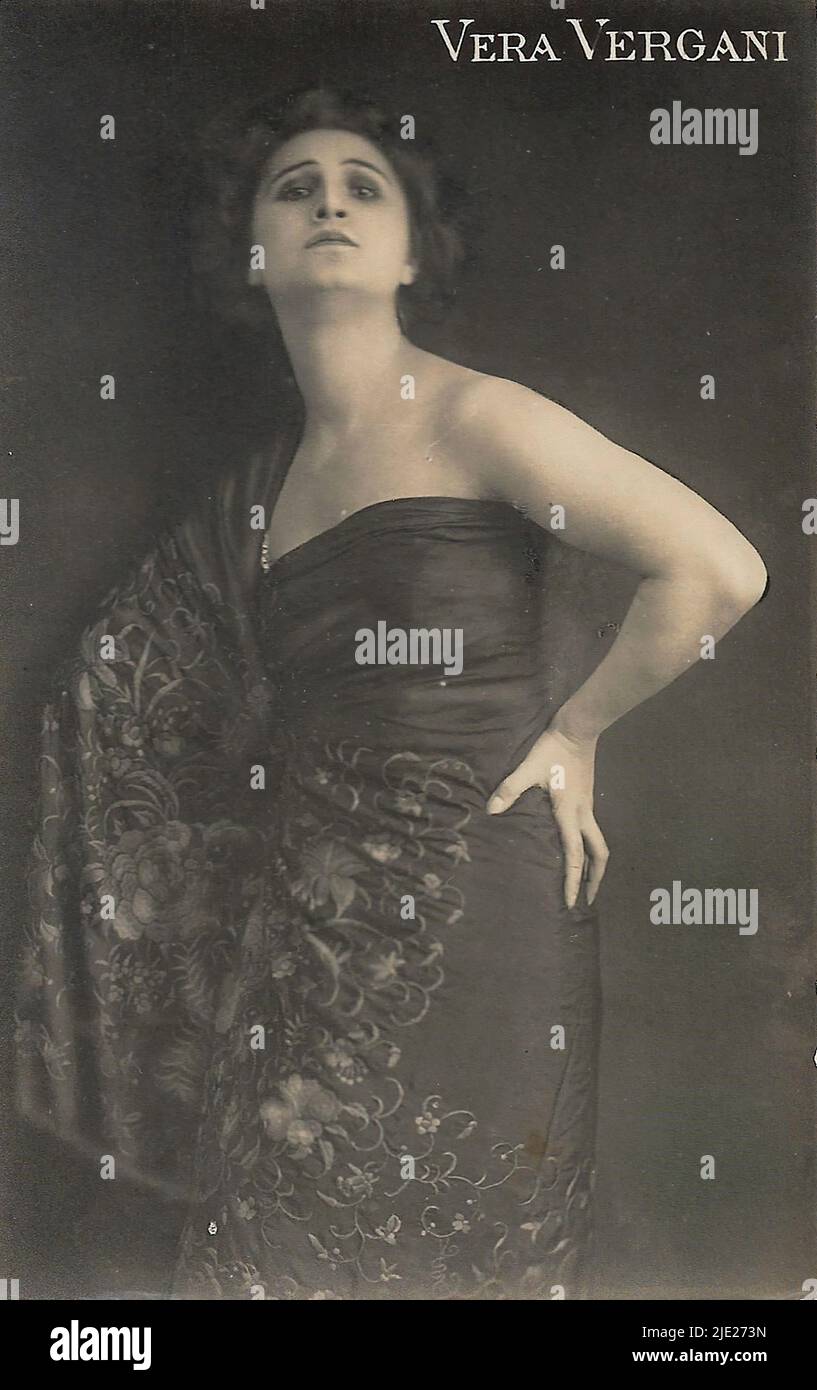 Portrait of Vera Vergani 004 - Italian silent movie era Stock Photo - Alamy