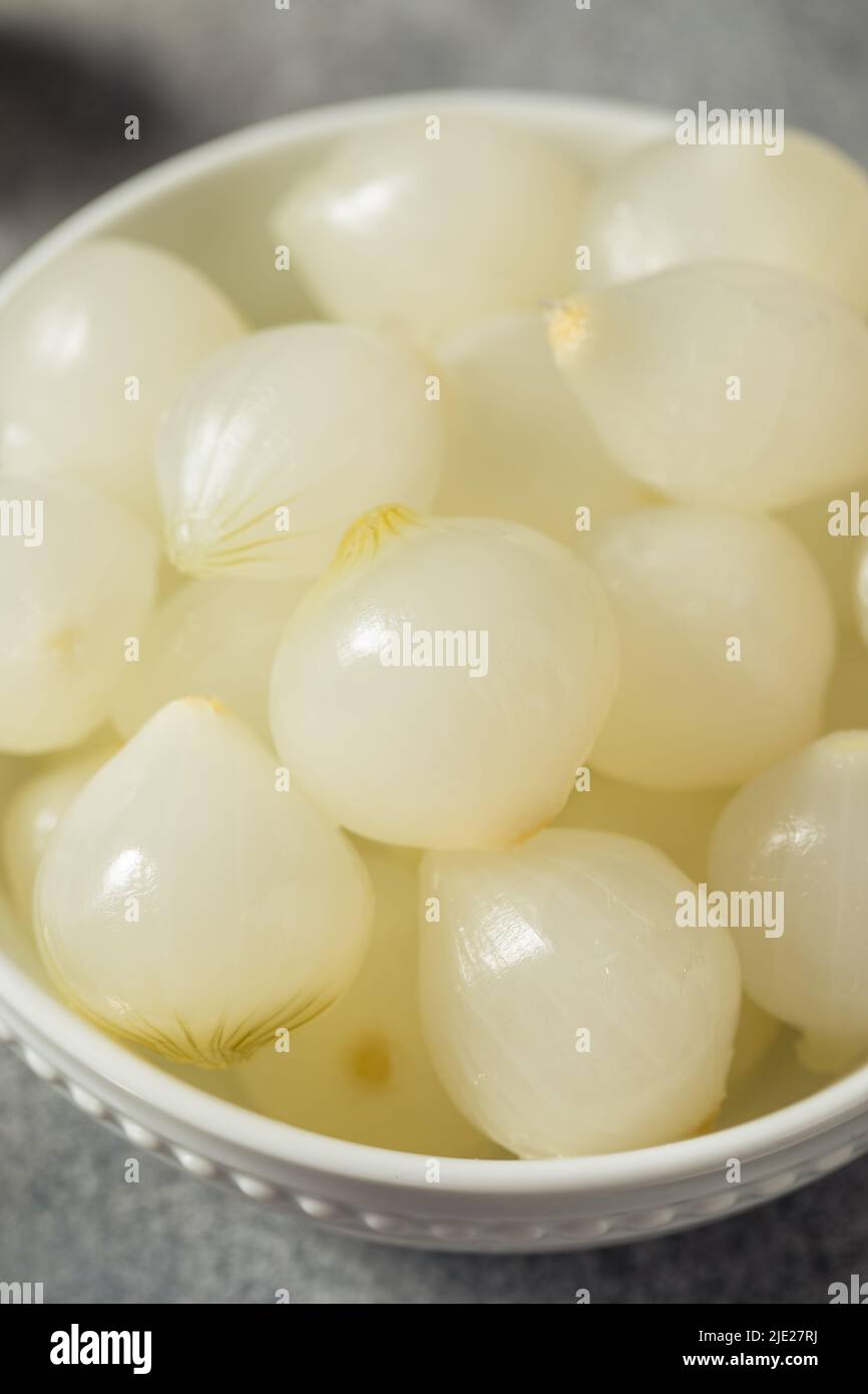 Organic White Cocktail Onions in Vinegar Sauce Stock Photo - Alamy