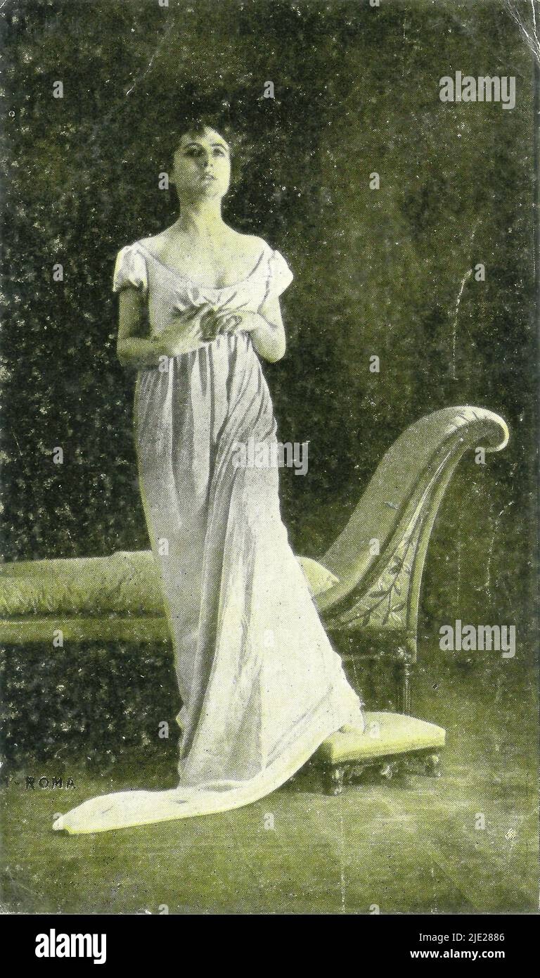 Tosca actress hi-res stock photography and images - Alamy