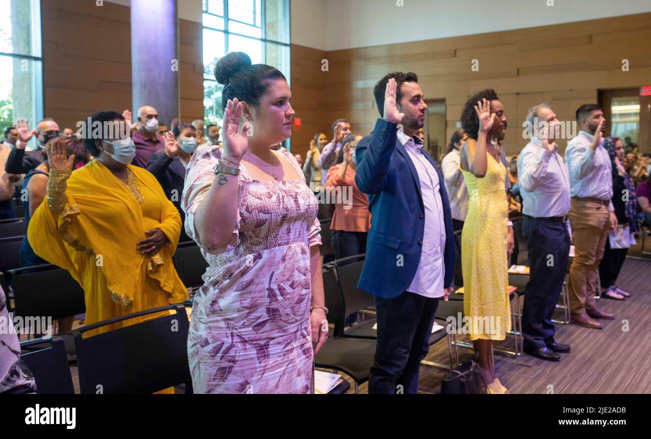 Oath of allegiance hi-res stock photography and images - Alamy