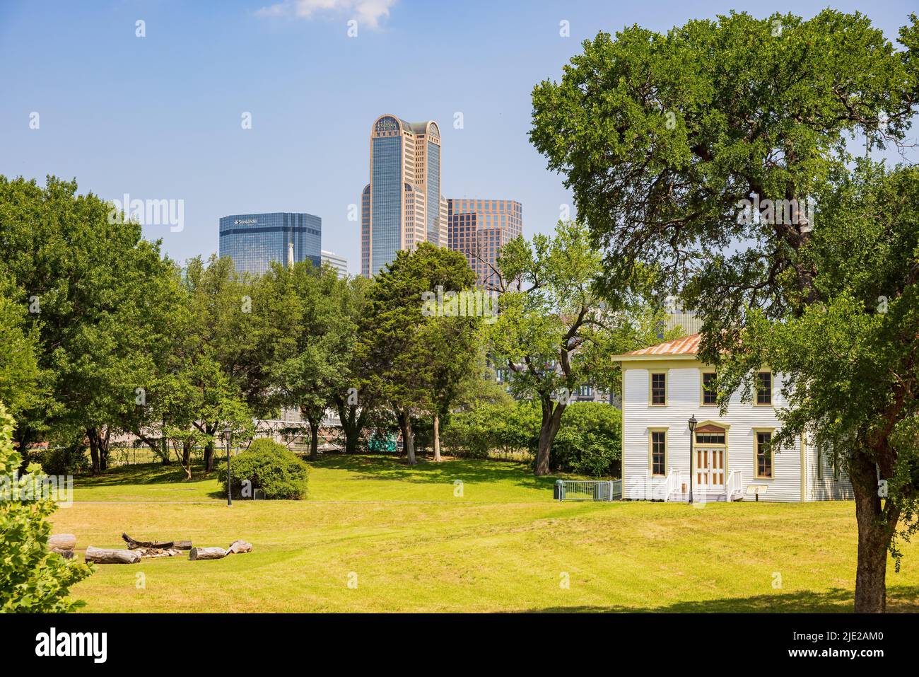 Texas, JUN 19 2022 - Sunny view of historical Renner School building in ...