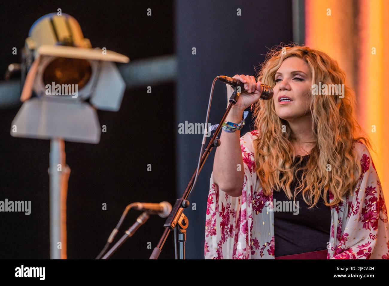 Pilton, UK. 24th June, 2022. Robert Plant and Alison Krauss perform on ...