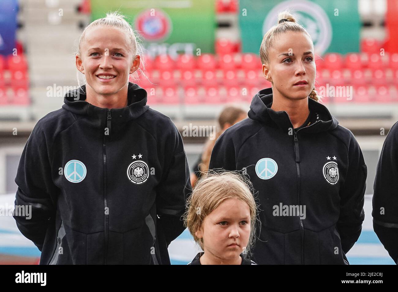 Giulia gwinn deutschland hi-res stock photography and images - Alamy