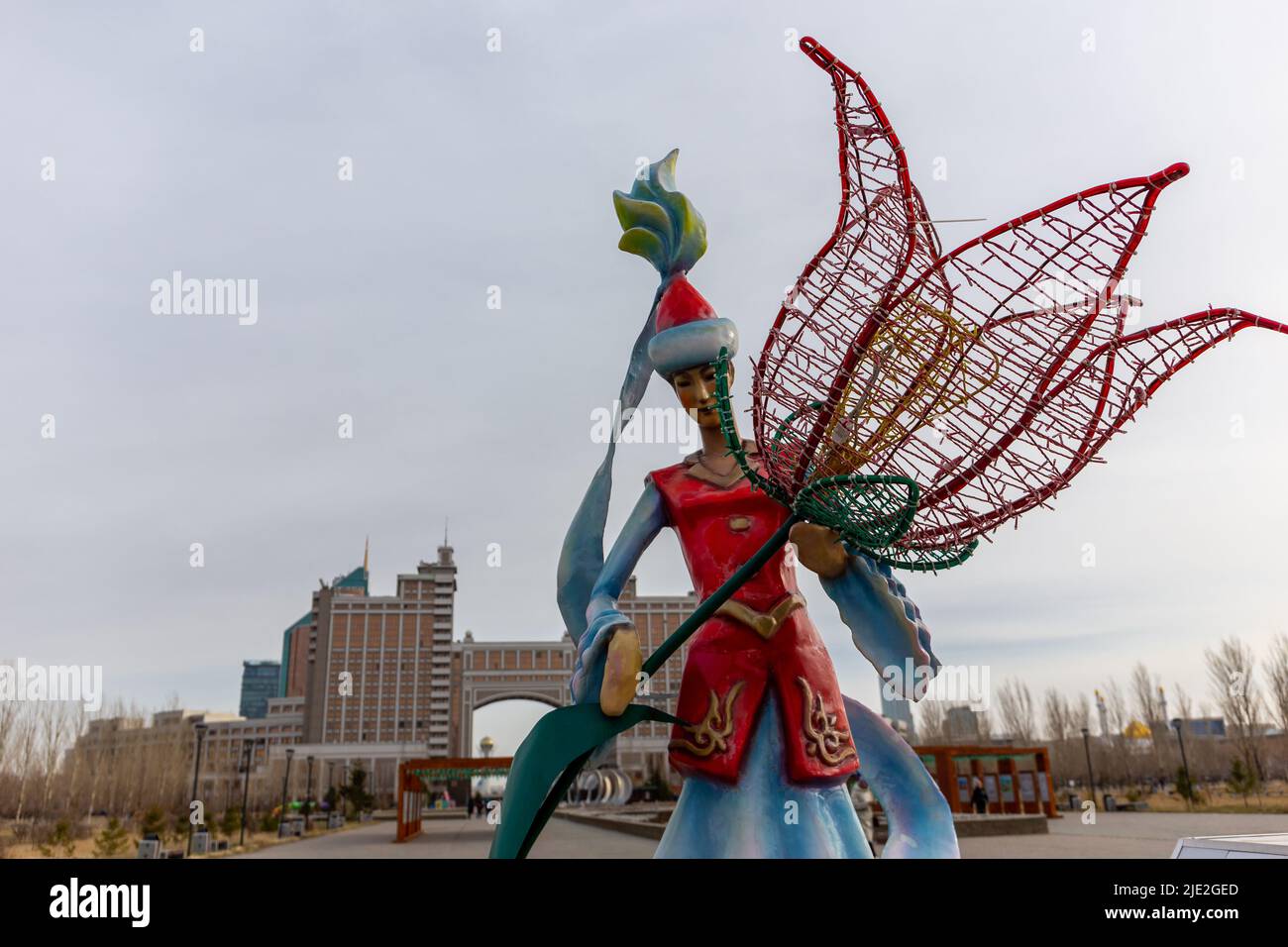 Kazakhstan traditional dress hi-res stock photography and images - Alamy