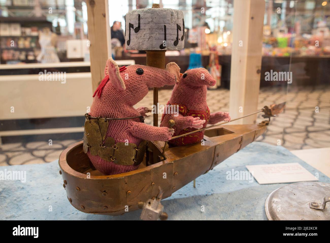 The clangers tv hi-res stock photography and images - Alamy