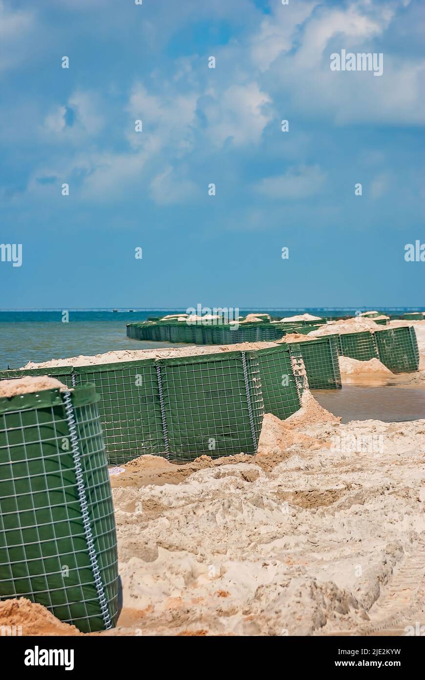 Gabion coast hi-res stock photography and images - Alamy