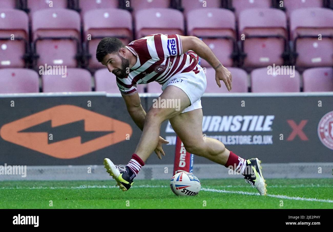 Wigan WarriorsÕ Abbas Miski scores his sides seventh try during the ...