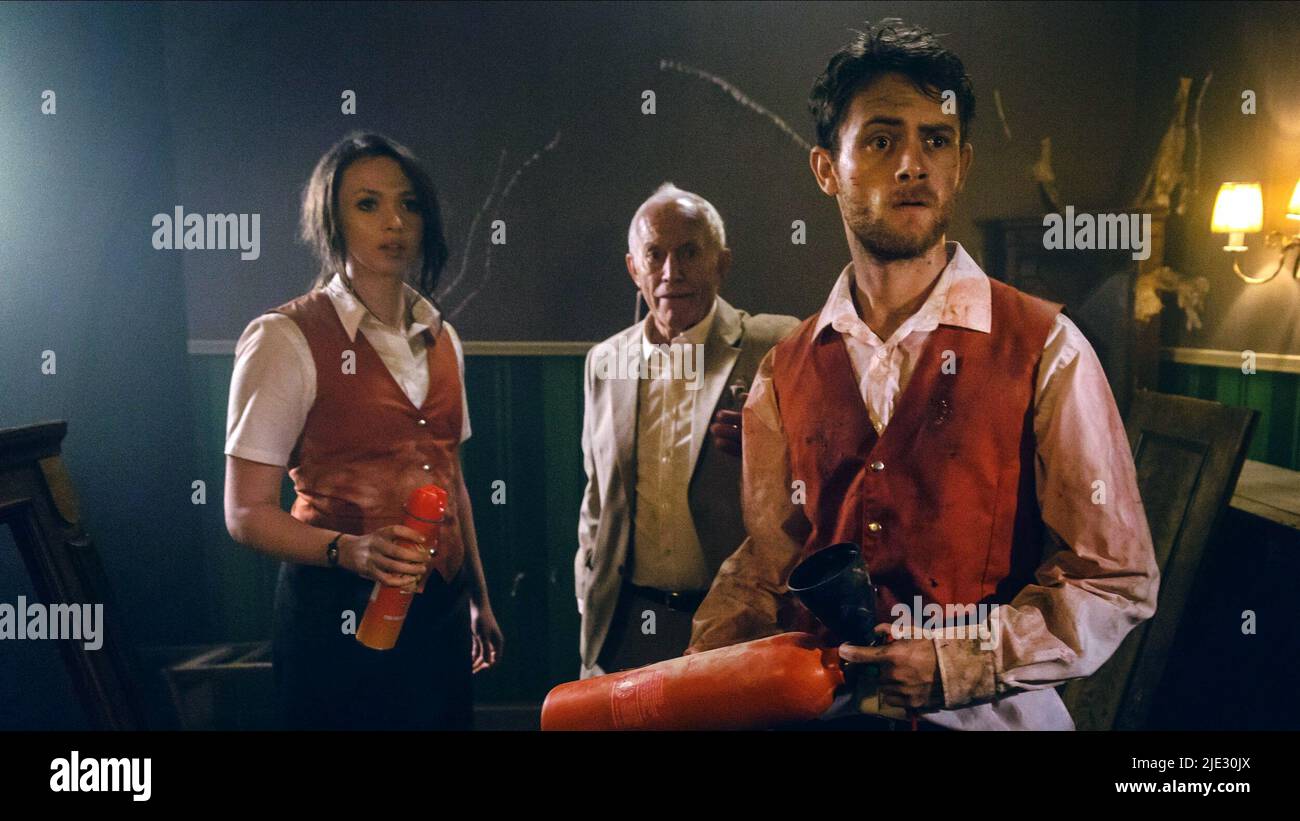 JESSICA COOK, LANCE HENRIKSEN, MATT O`LEARY, STUNG, 2015 Stock Photo ...