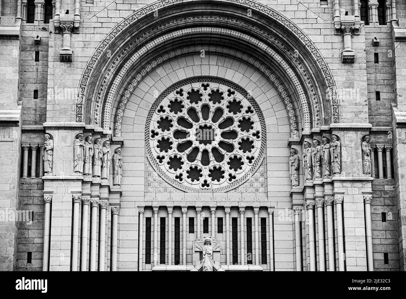 Sainte anne de beaupre, Canada - May 24 2022: Front facade and statue ...
