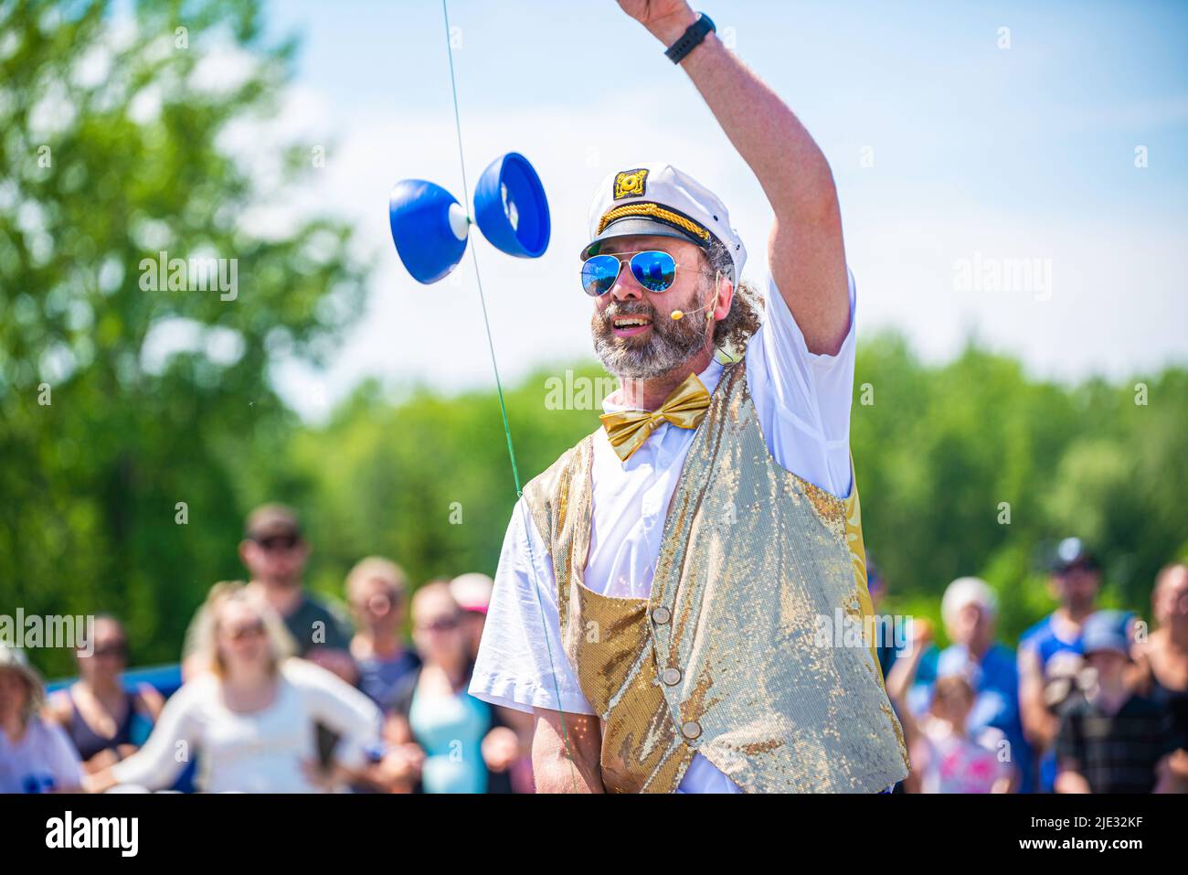 Jugglers club hi-res stock photography and images - Alamy
