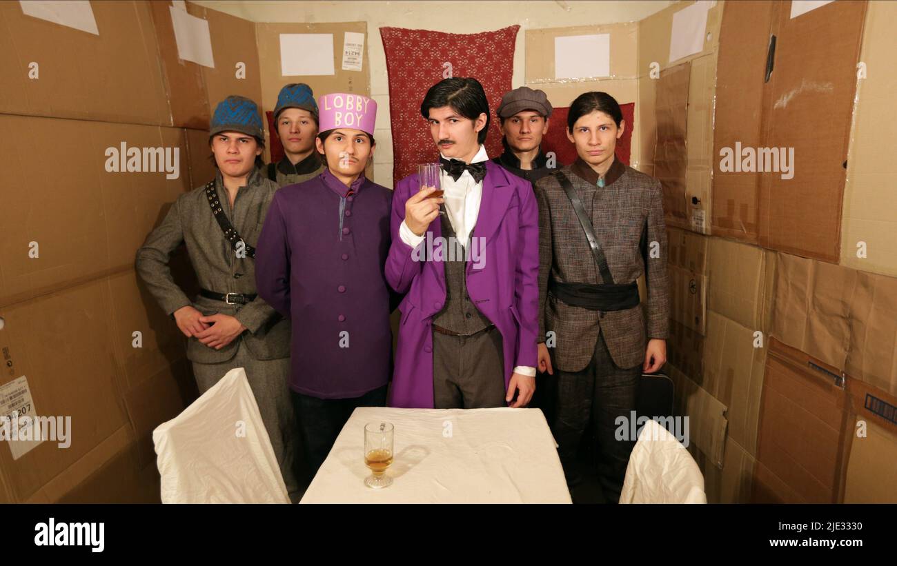 Krsna angulo and narayana angulo hi-res stock photography and images ...