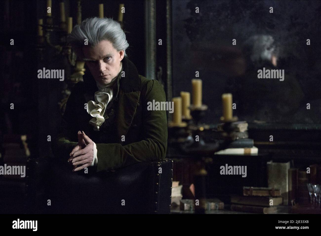 Jonathan strange and mr norrell hi-res stock photography and images - Alamy