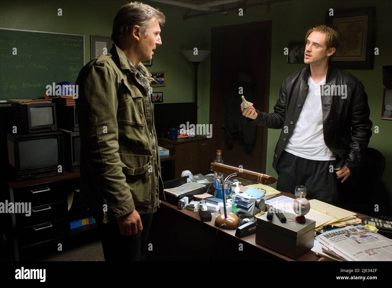 LIAM NEESON, BOYD HOLBROOK, RUN ALL NIGHT, 2015 Stock Photo - Alamy
