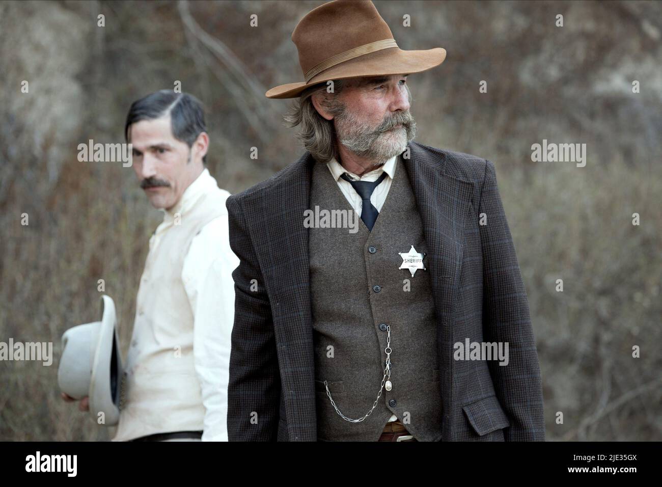 MATTHEW FOX, KURT RUSSELL, BONE TOMAHAWK, 2015 Stock Photo - Alamy