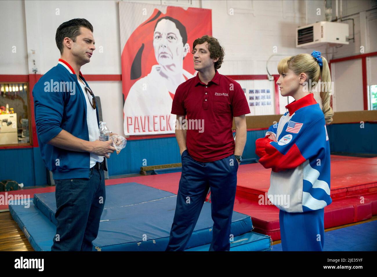 Melissa rauch and sebastian stan High Resolution Stock Photography and ...