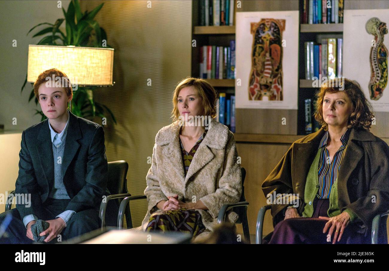 ELLE FANNING, NAOMI WATTS, SUSAN SARANDON, 3 GENERATIONS, 2015 Stock Photo - Alamy