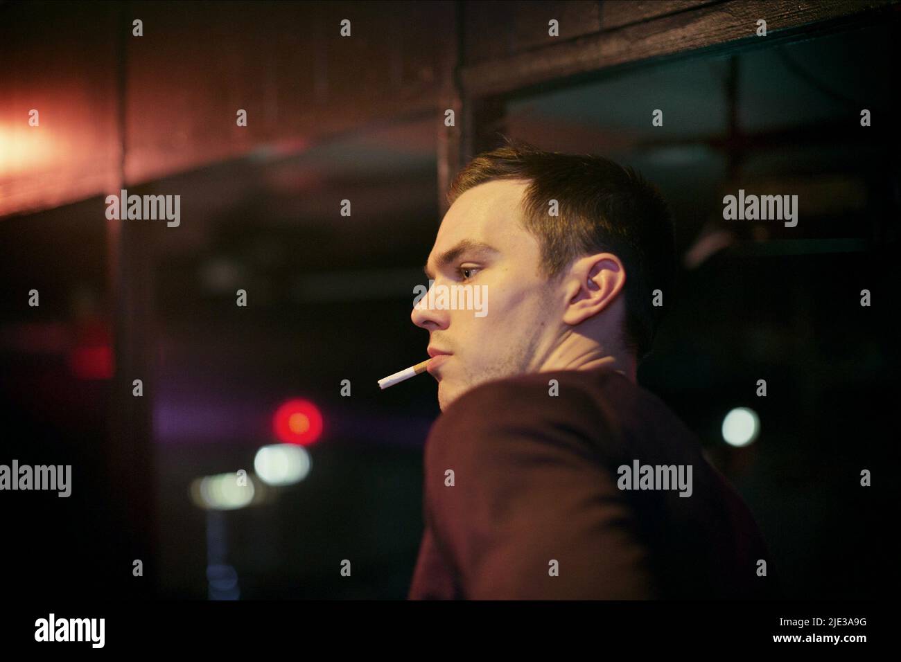 Portrait with smoke screen hi-res stock photography and images - Alamy