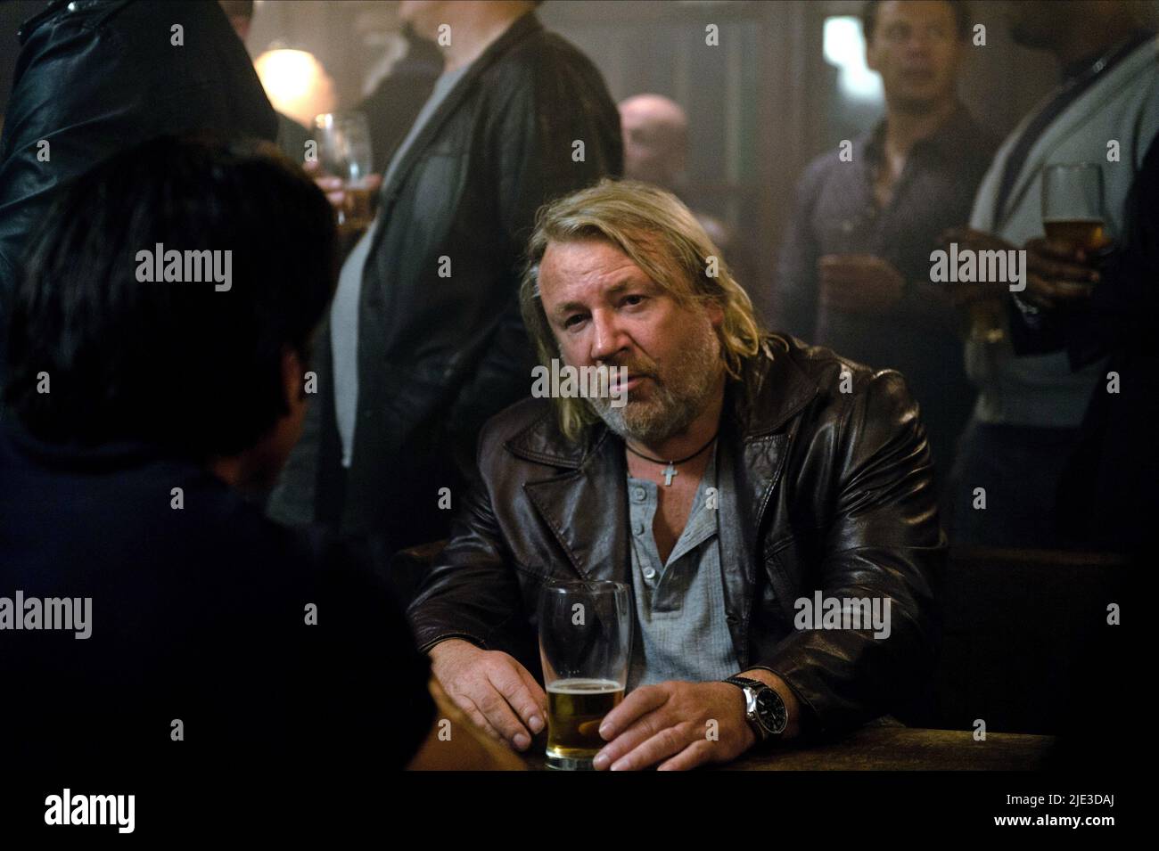 Ray winstone portrait hi-res stock photography and images - Alamy