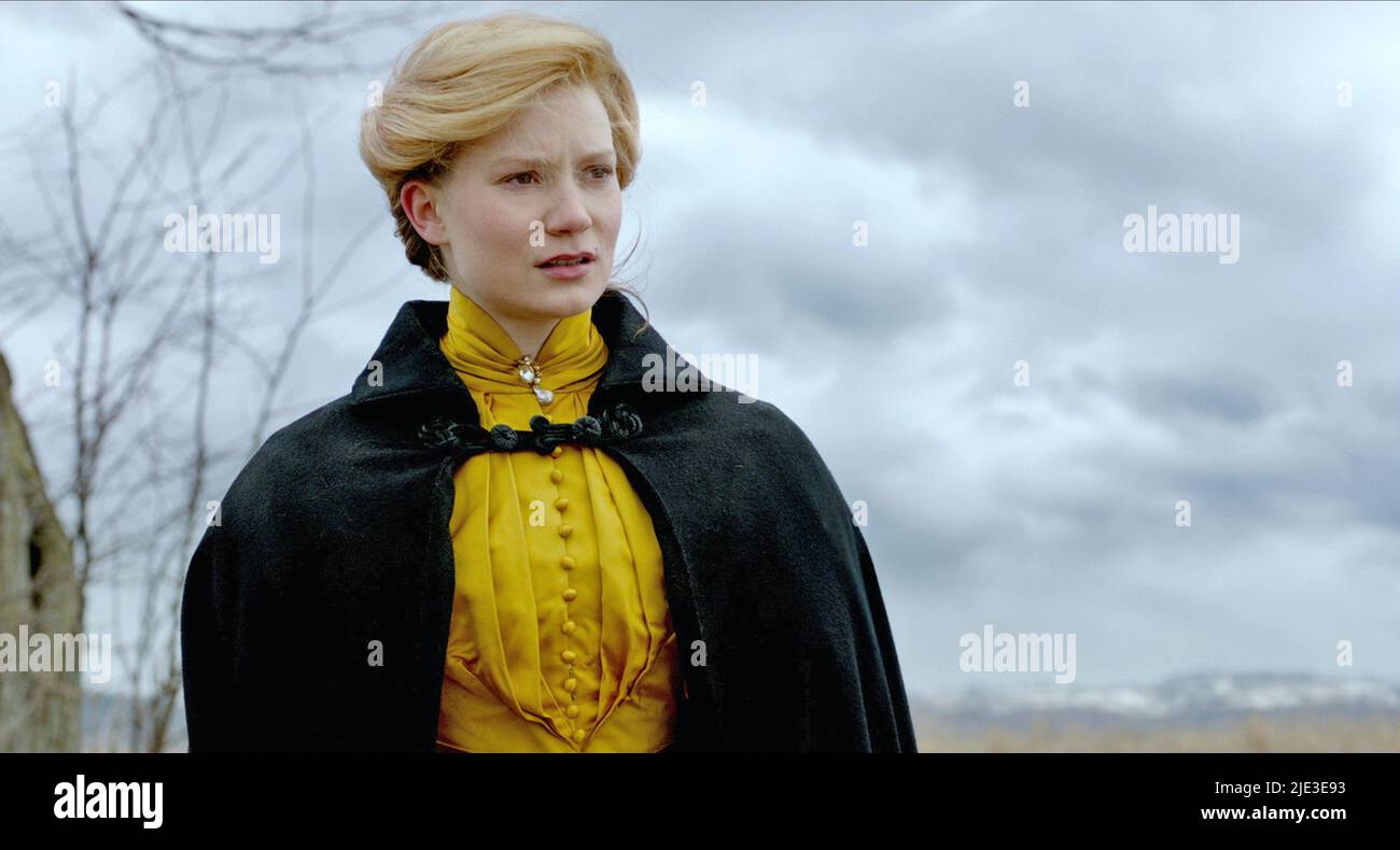 Mia wasikowska still hi-res stock photography and images - Alamy
