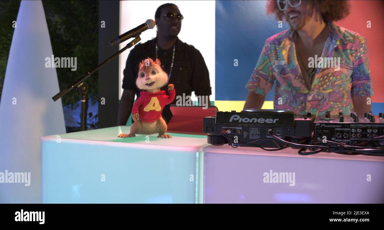 Alvin and the chipmunks the road chip hi-res stock photography and ...