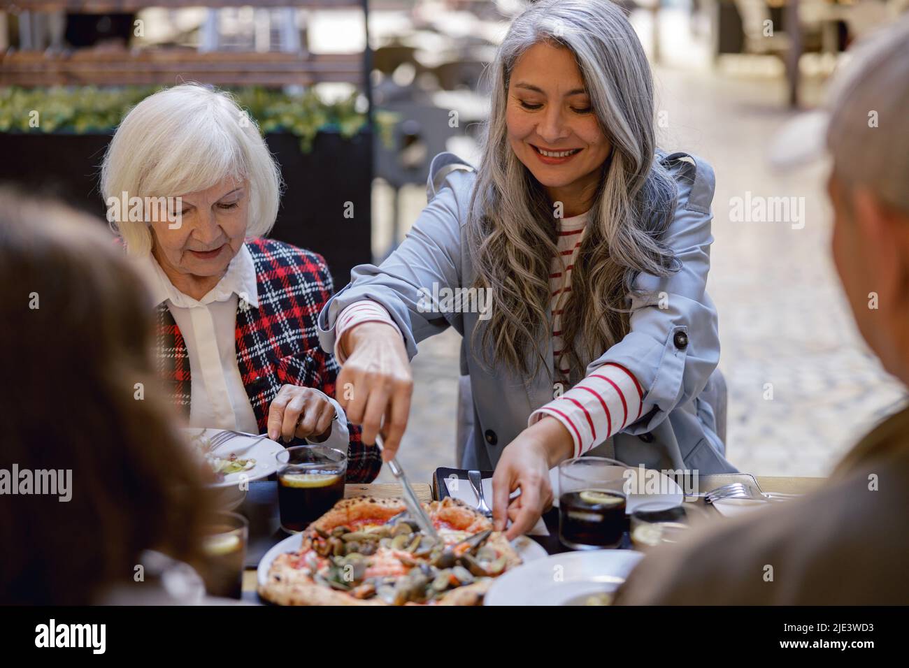 Happy woman relax friends hi-res stock photography and images - Alamy