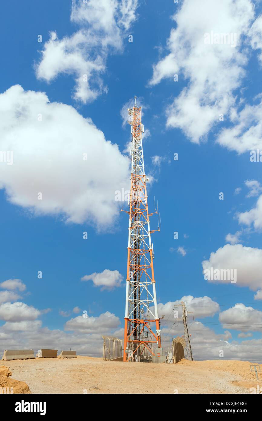 Antenna in negev desert israel hi-res stock photography and images - Alamy