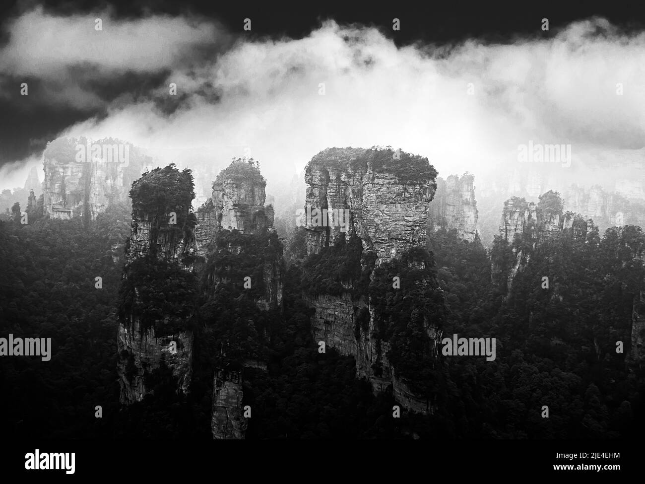 China hunan dongting Black and White Stock Photos & Images - Alamy