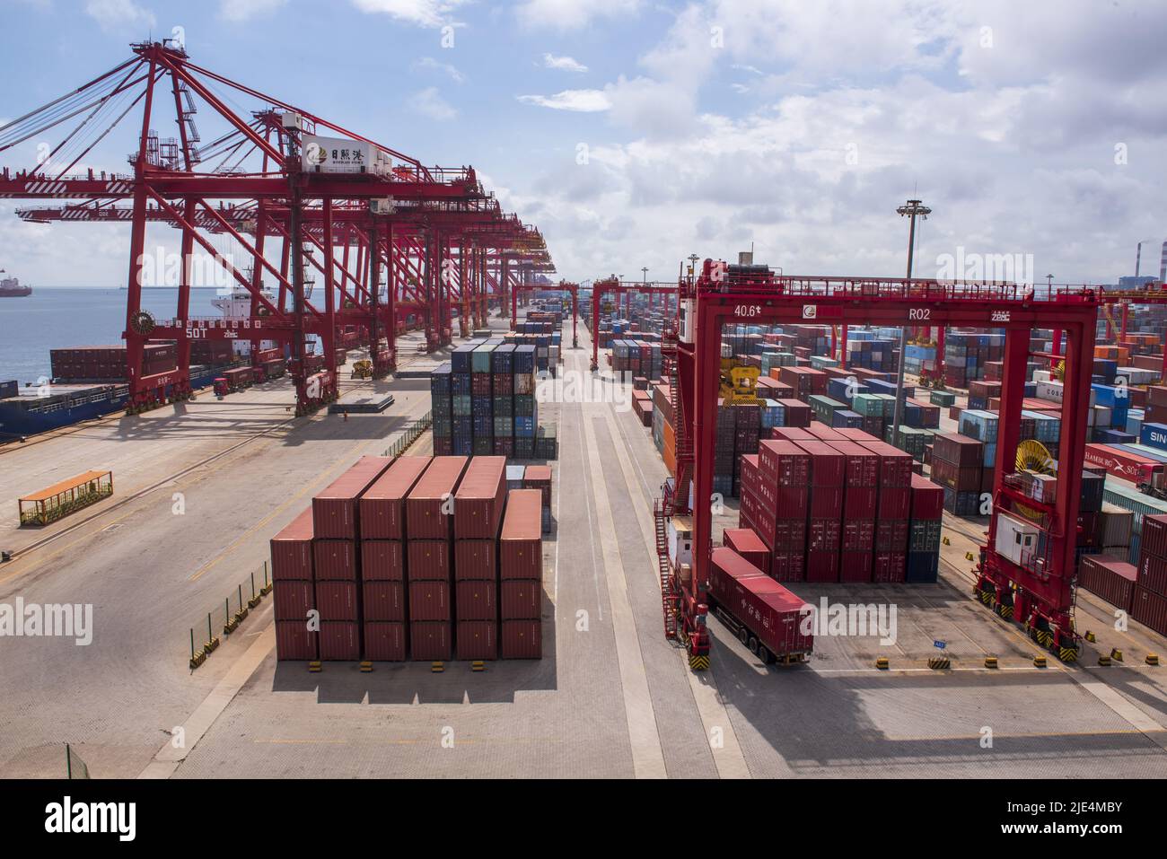 Ports and terminals hi-res stock photography and images - Alamy