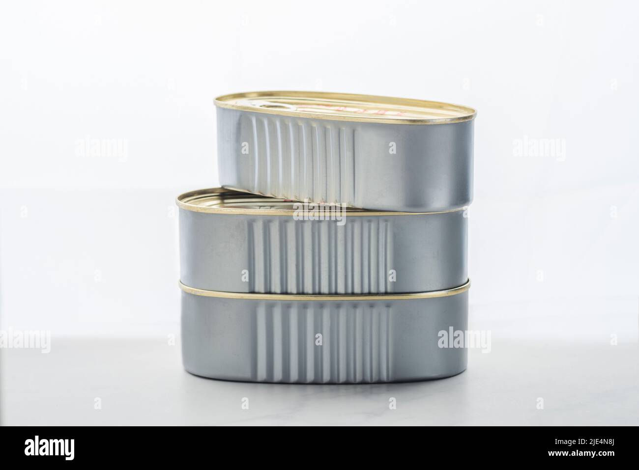 Instant fish hi-res stock photography and images - Alamy