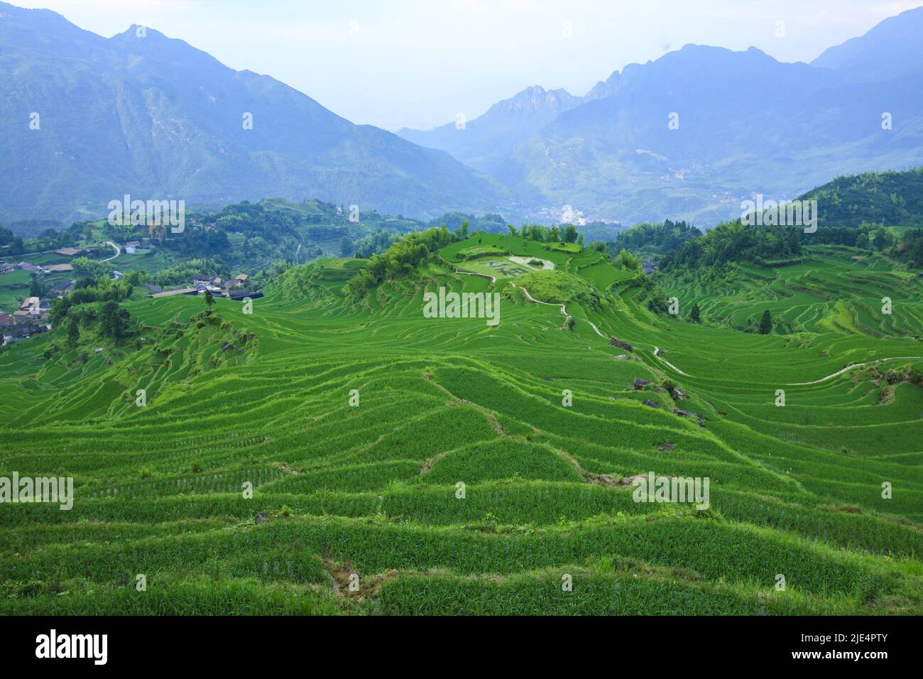 Zhejiang lishui clouds clouds and terraces village Stock Photo - Alamy