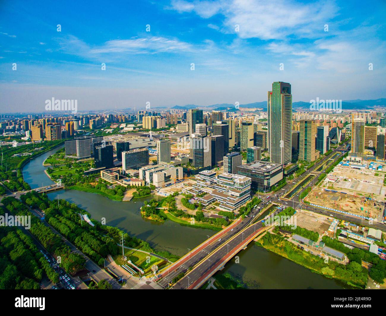 View looking east down river hi-res stock photography and images - Alamy