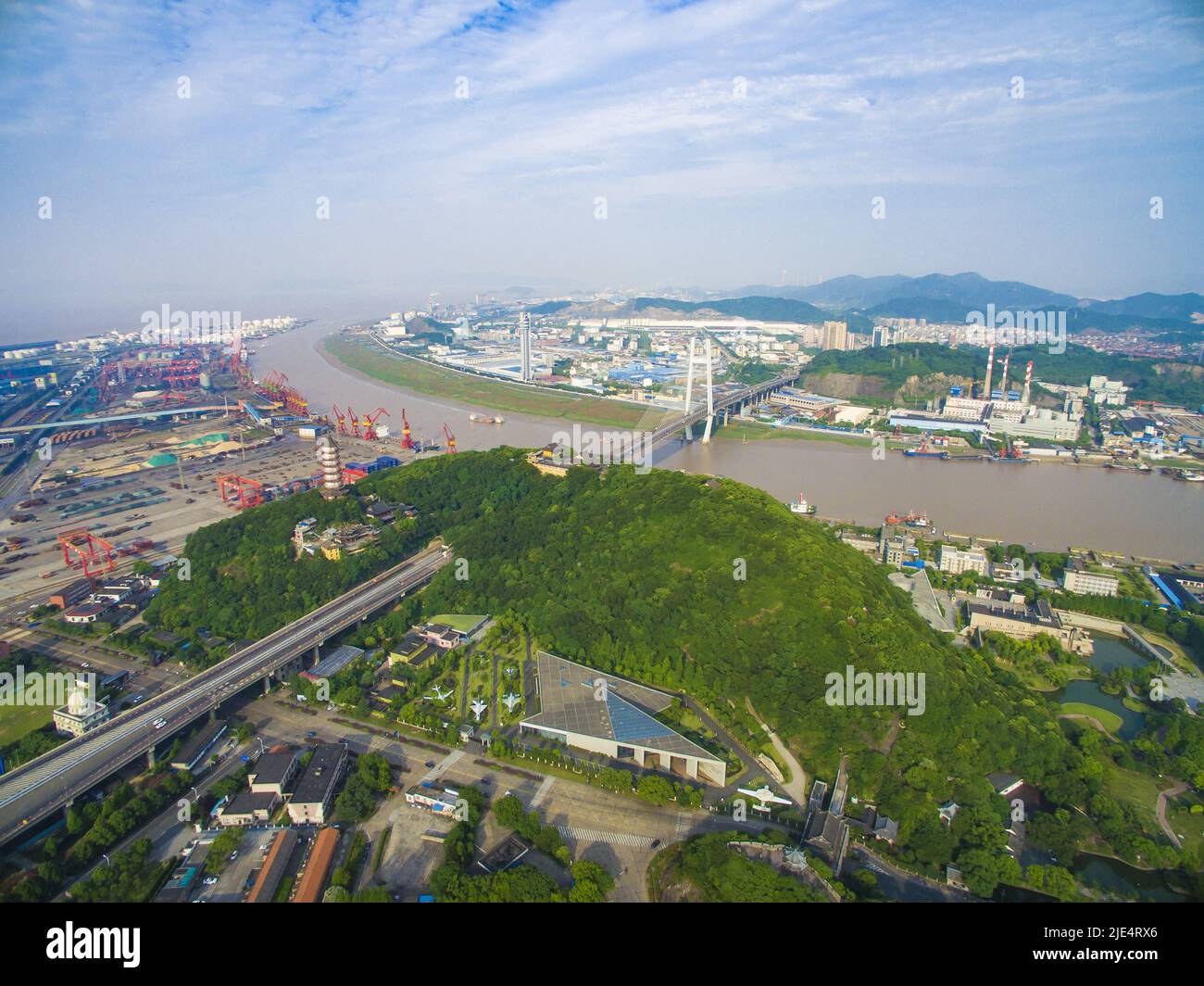 Yong river bridge hi-res stock photography and images - Alamy
