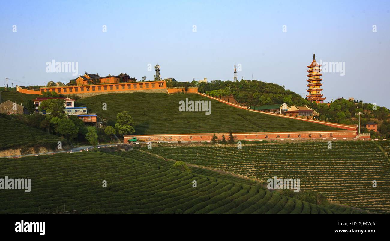 Heart mountain hi-res stock photography and images - Alamy