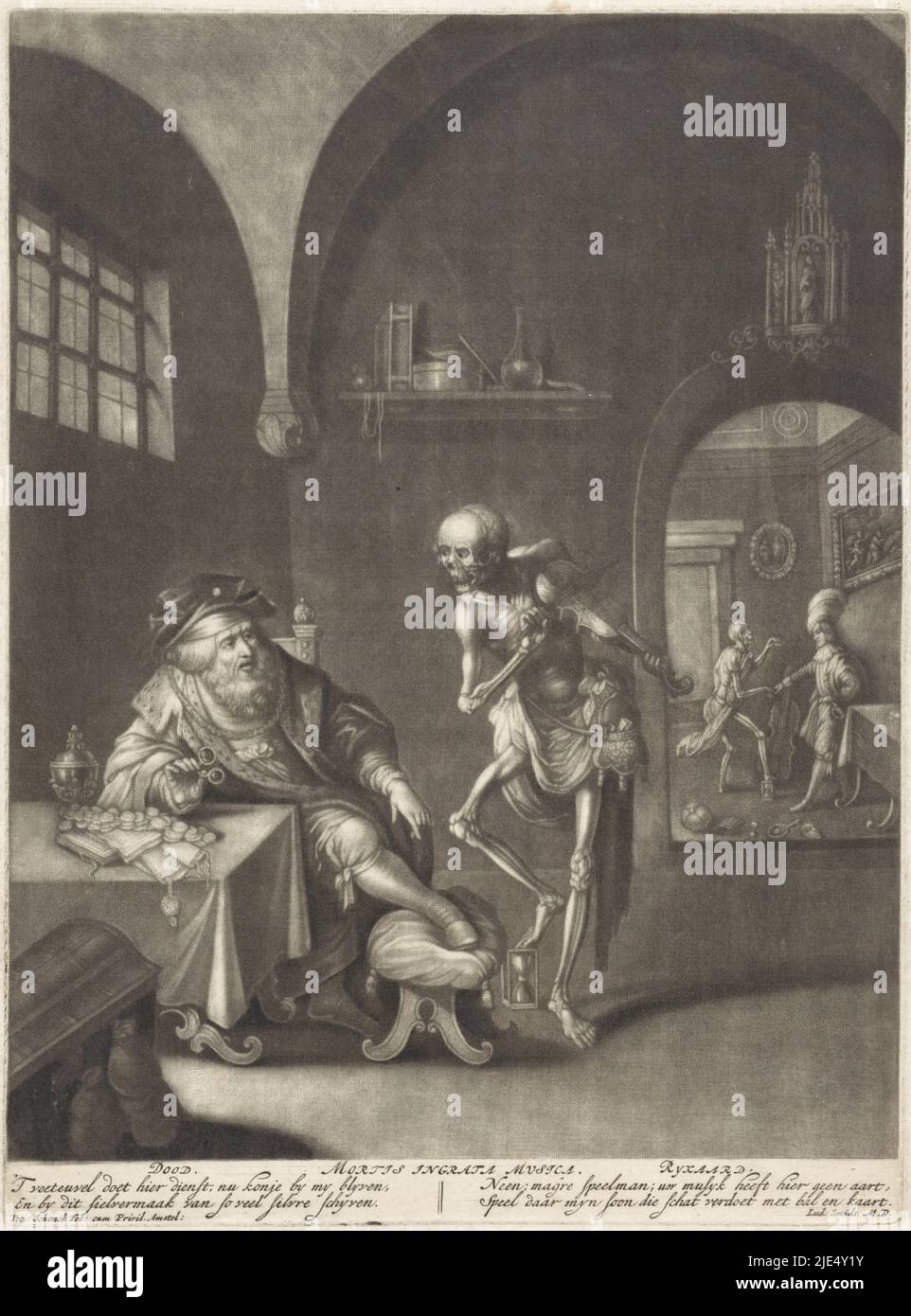 Playing violin foot hi-res stock photography and images - Alamy