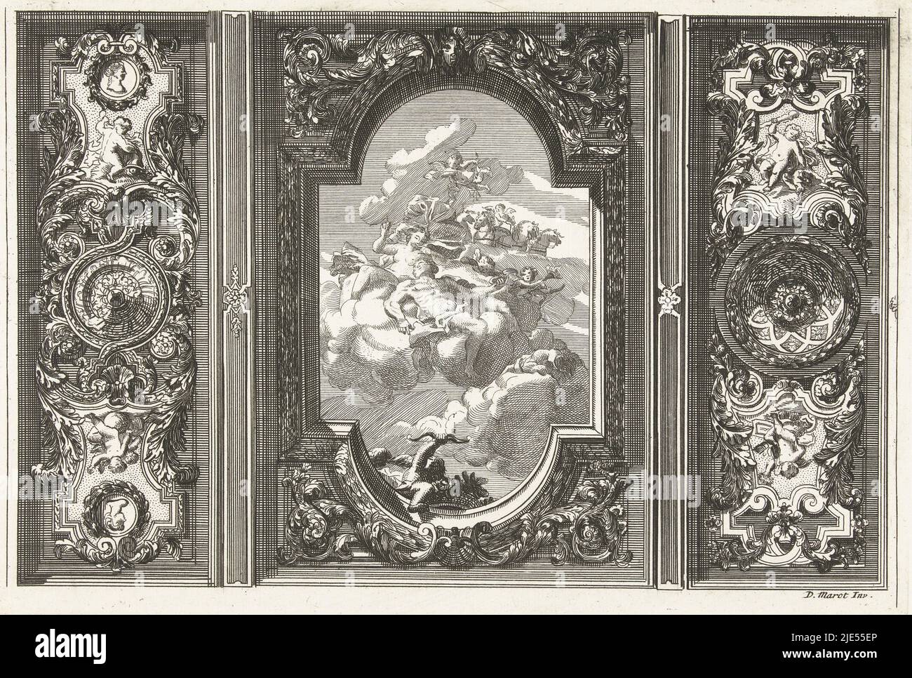 Three vertical panels ceilings hi-res stock photography and images - Alamy