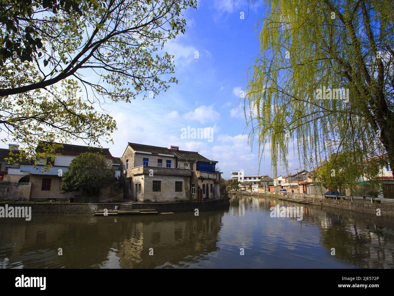 Zhejiang ningbo yinzhou villages houses buildings Stock Photo - Alamy