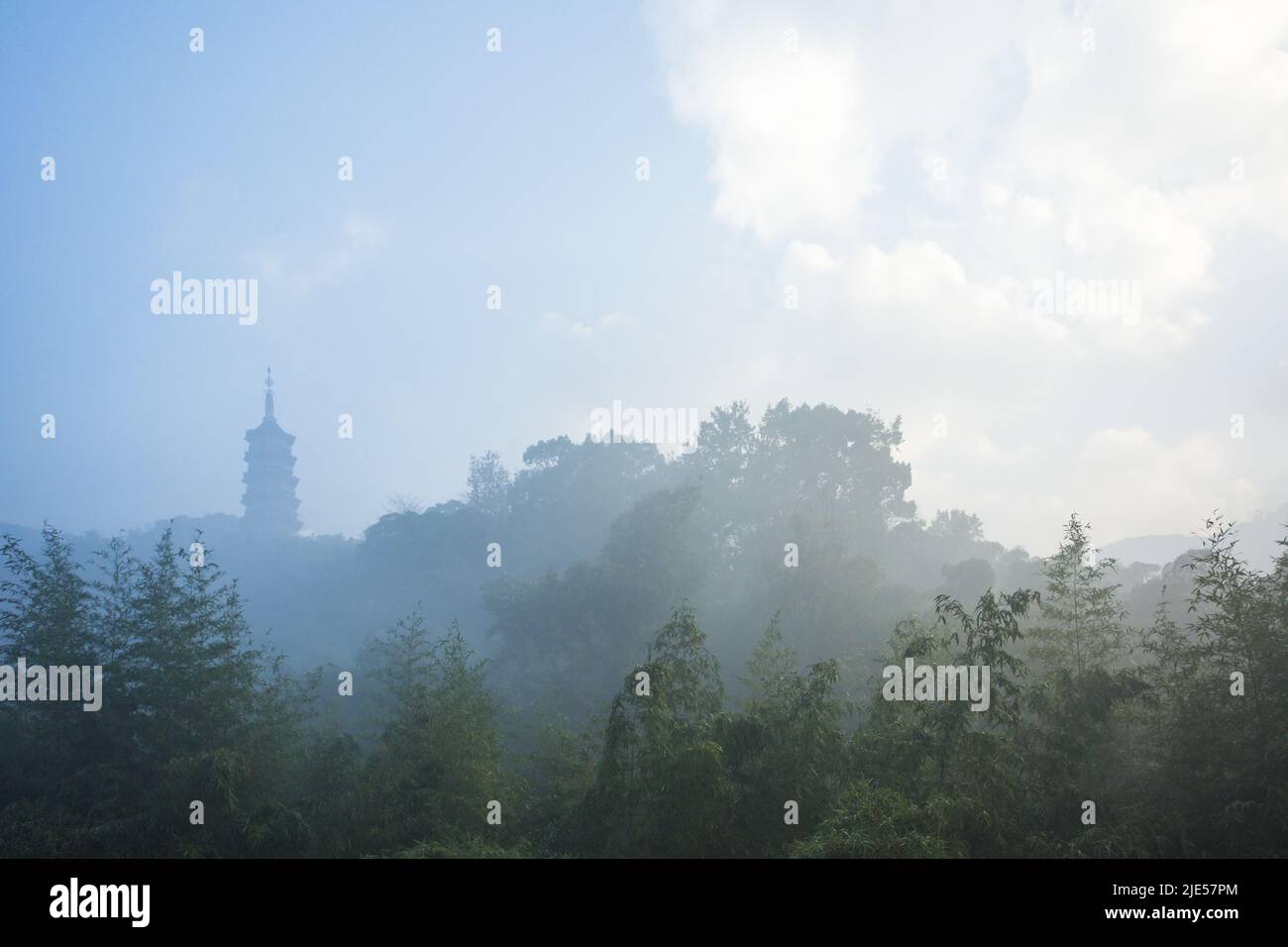 Nan tian tong temple hi-res stock photography and images - Alamy