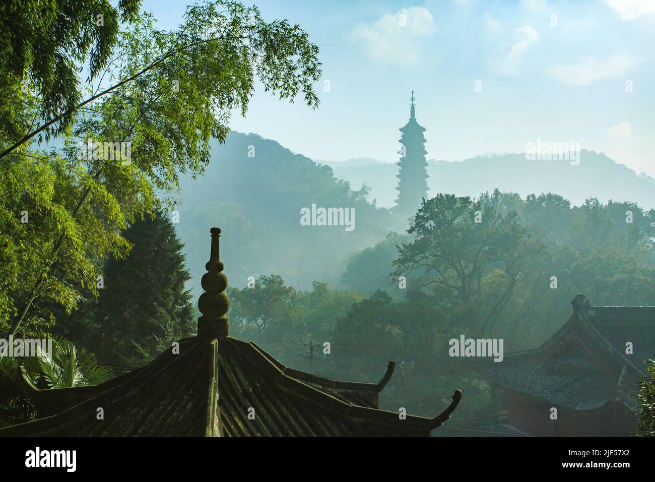 Nan tian tong temple hi-res stock photography and images - Alamy