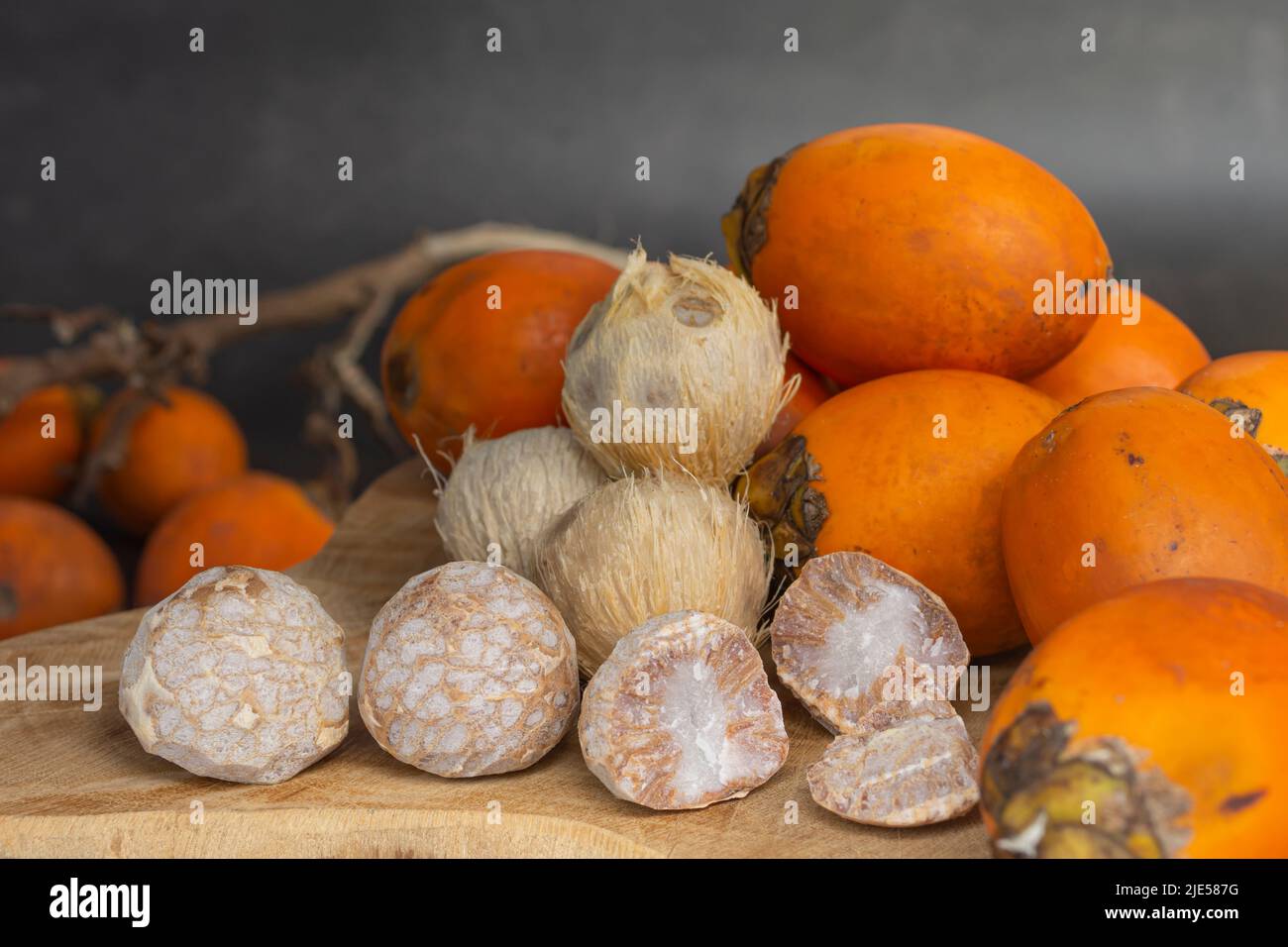 Chewing betel nut hi-res stock photography and images - Alamy