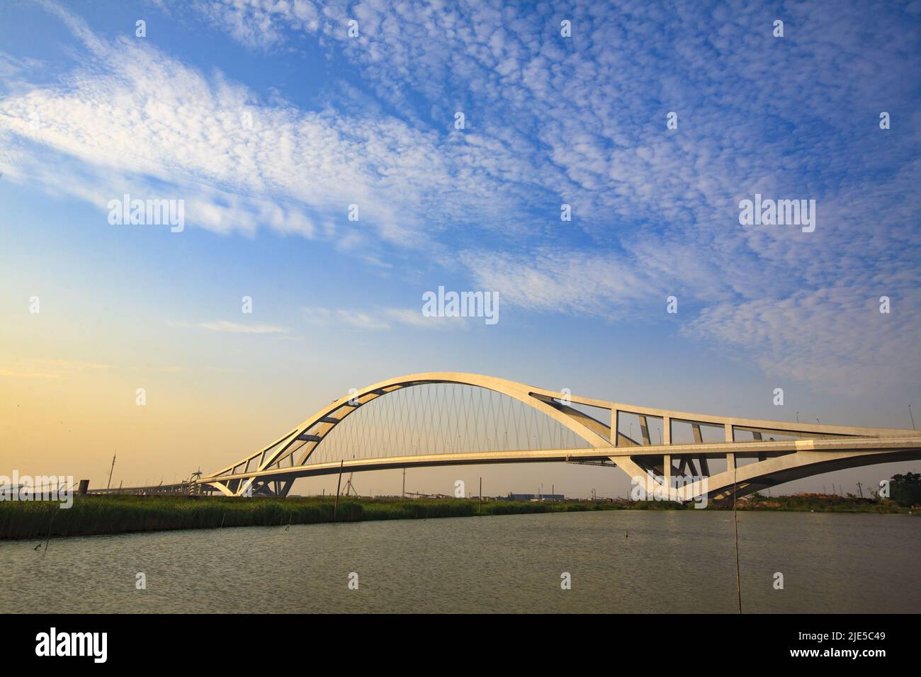 Ningbo mingzhou bridge hi-res stock photography and images - Alamy