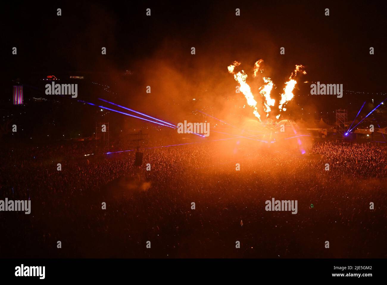 50 tonne spider hi-res stock photography and images - Alamy