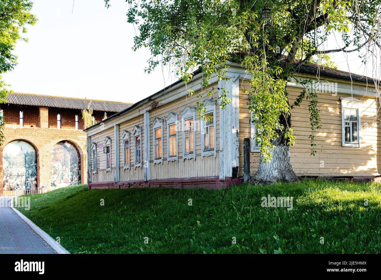 Kolomna, Russia - June 9, 2022: old wooden urban house near ancient ...
