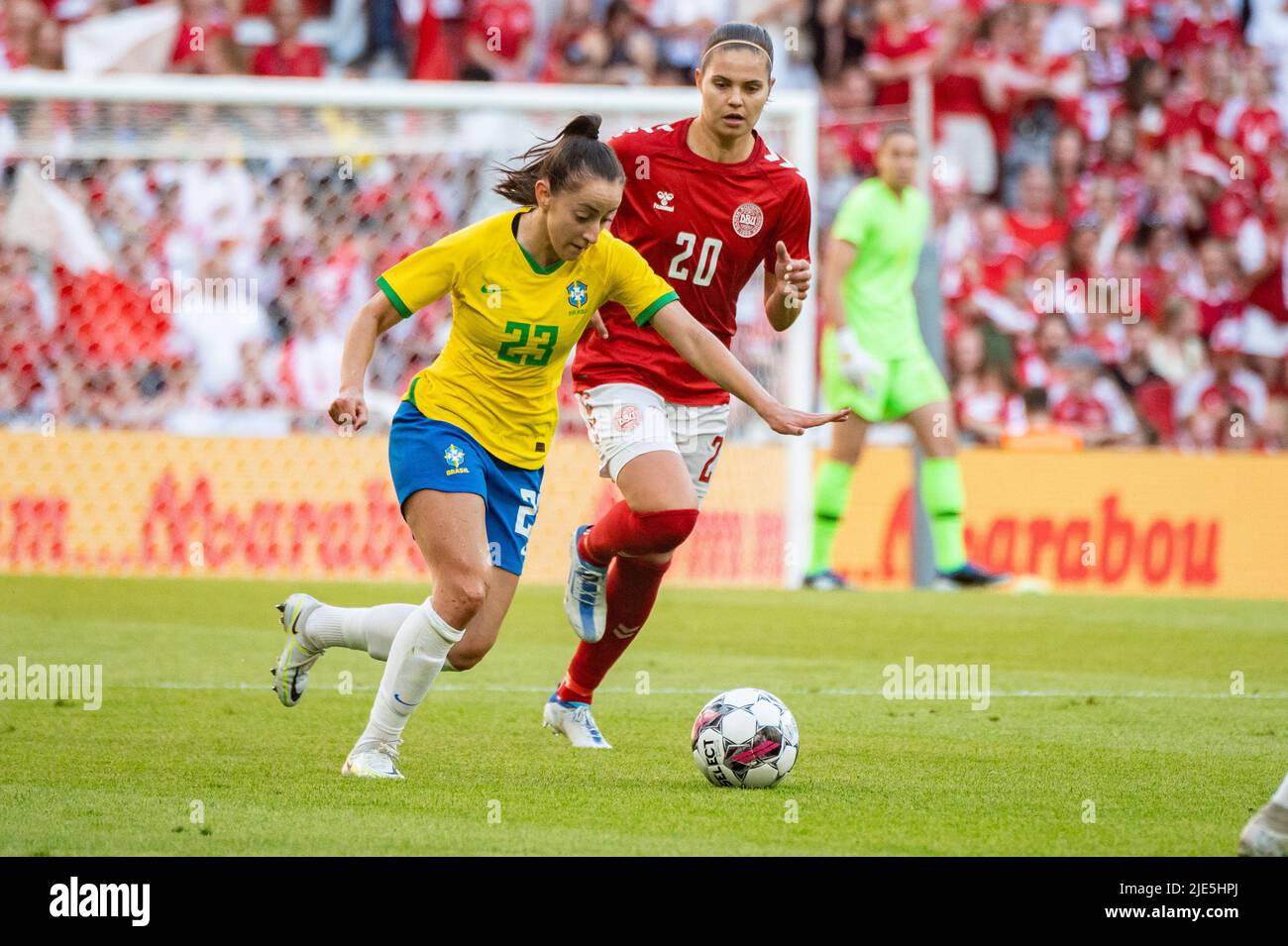 Copenhagen, Denmark. 24th June, 2022. Luana (23) of Brazil and Signe ...