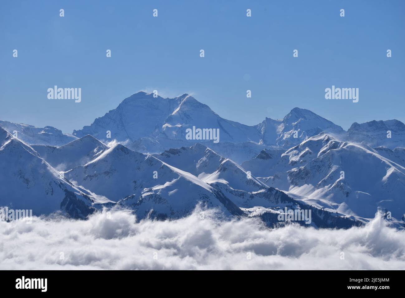 Majestic scenery the swiss alps hi-res stock photography and images - Alamy