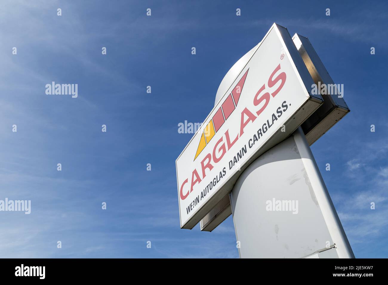 Carglass hi-res stock photography and images - Alamy