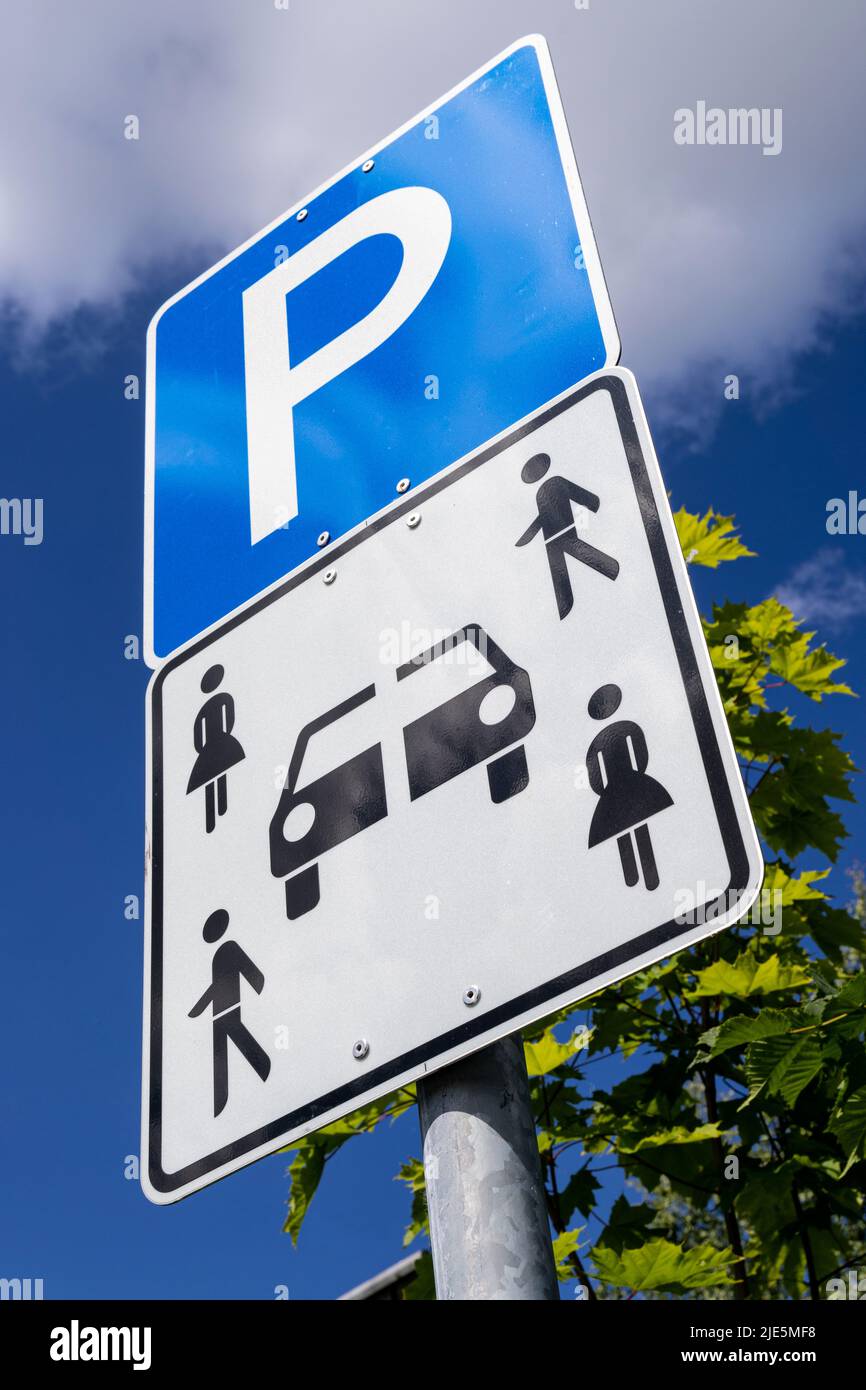German road sign: parking for carsharing vehicles Stock Photo - Alamy