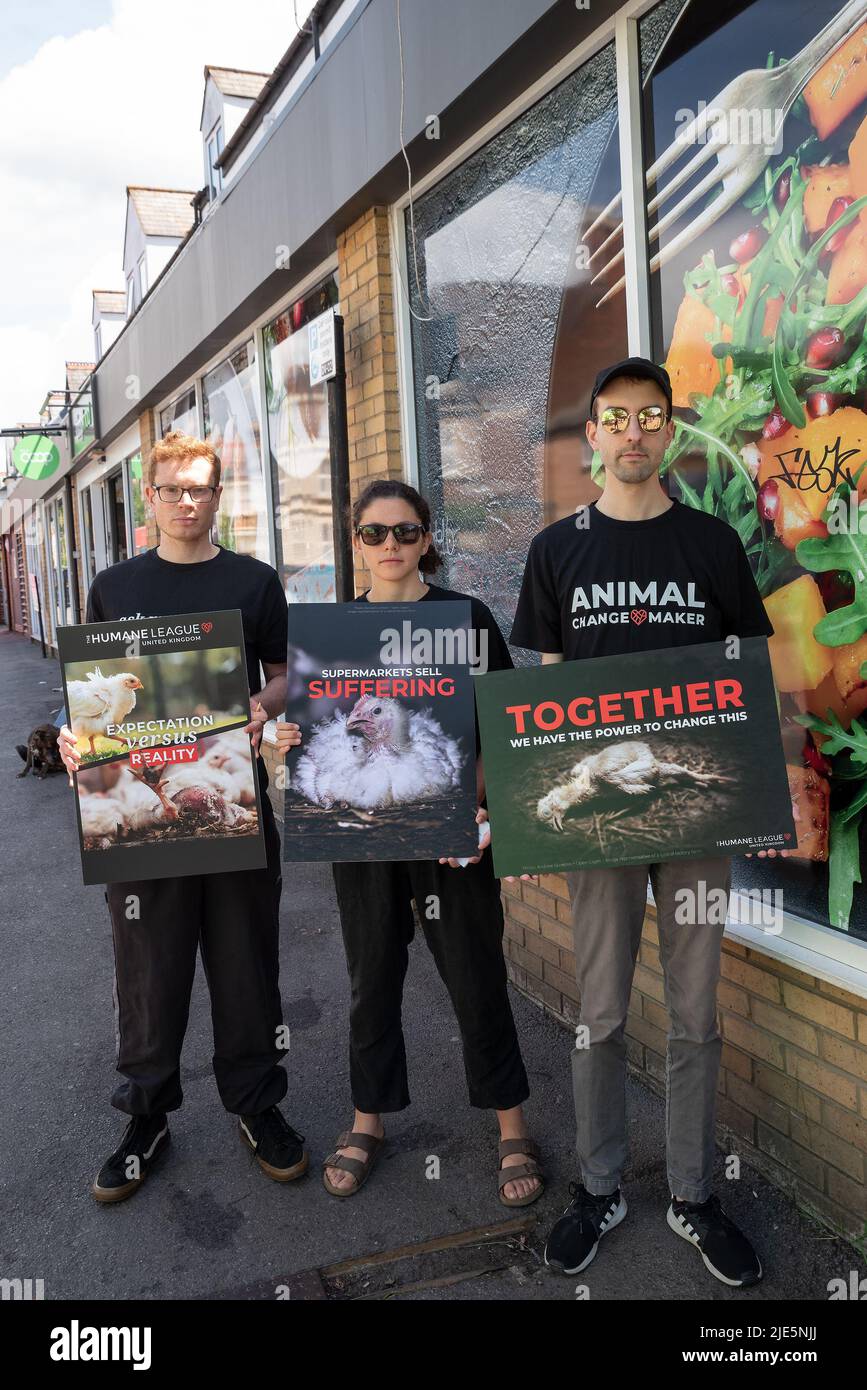 Oxford, UK. 25th June 2022. Humane League UK members protest outside an ...