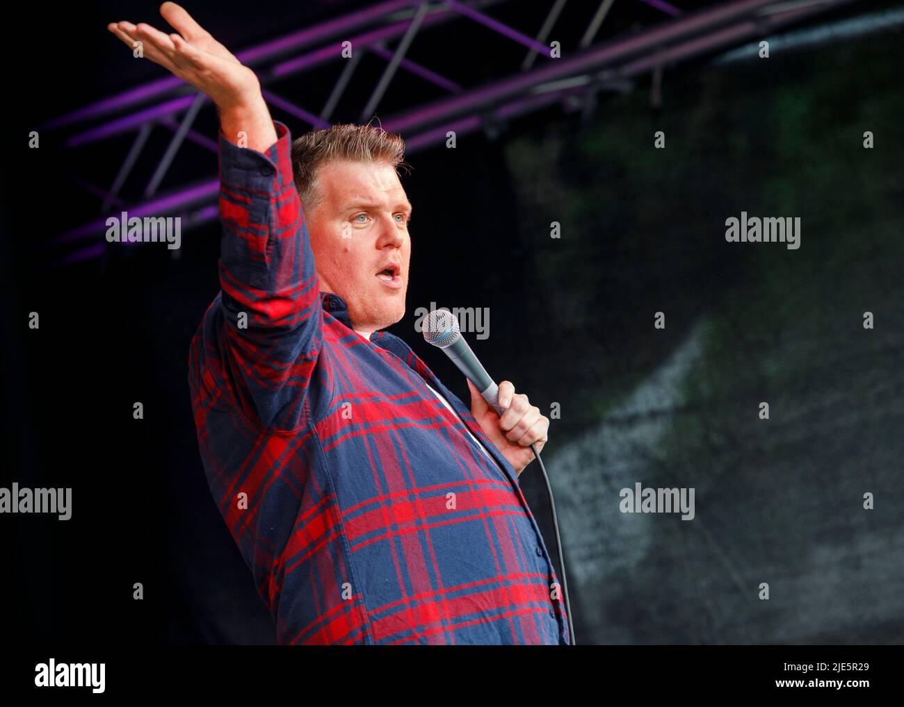 Ash Frith, Stand Up Comedian, Open Air Comedy, Leigh Folk Festival ...